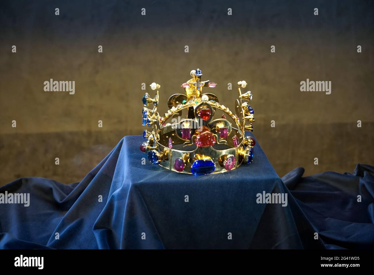 Czech crown jewels in Vladislav Hall in Prague Stock Photo - Alamy
