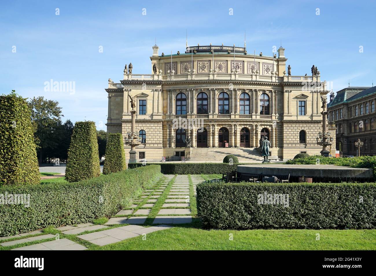 Rudolfinum building on Jan Palach Square in Prague Stock Photo - Alamy