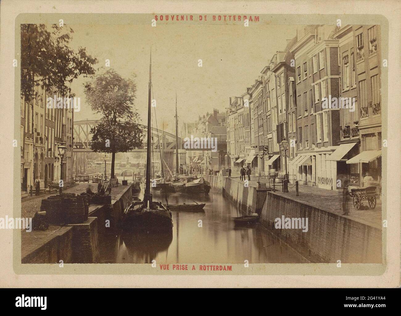 Prise open hi-res stock photography and images - Alamy