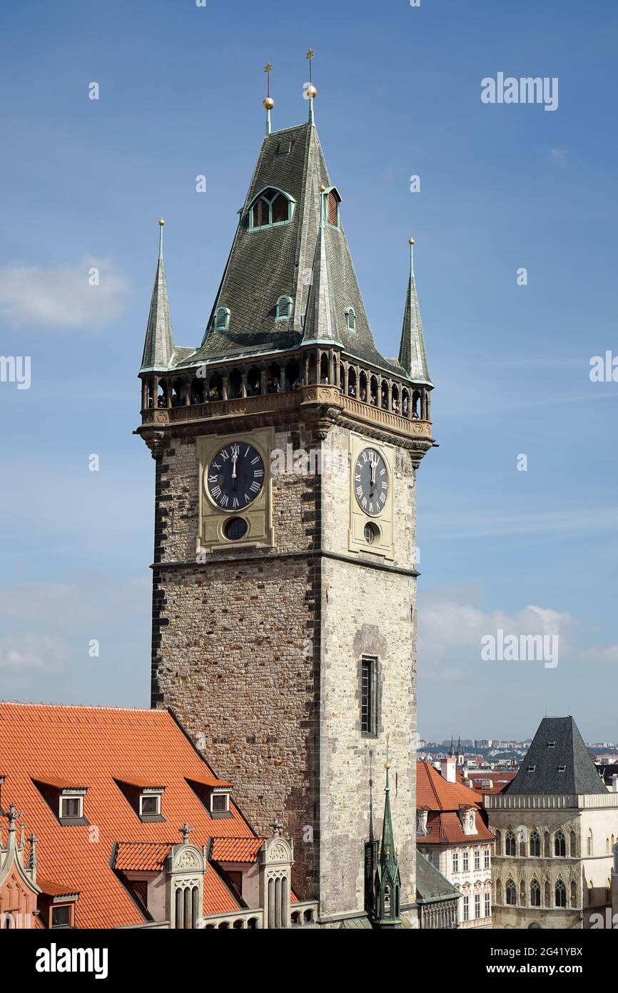 Old city tower hi-res stock photography and images - Alamy