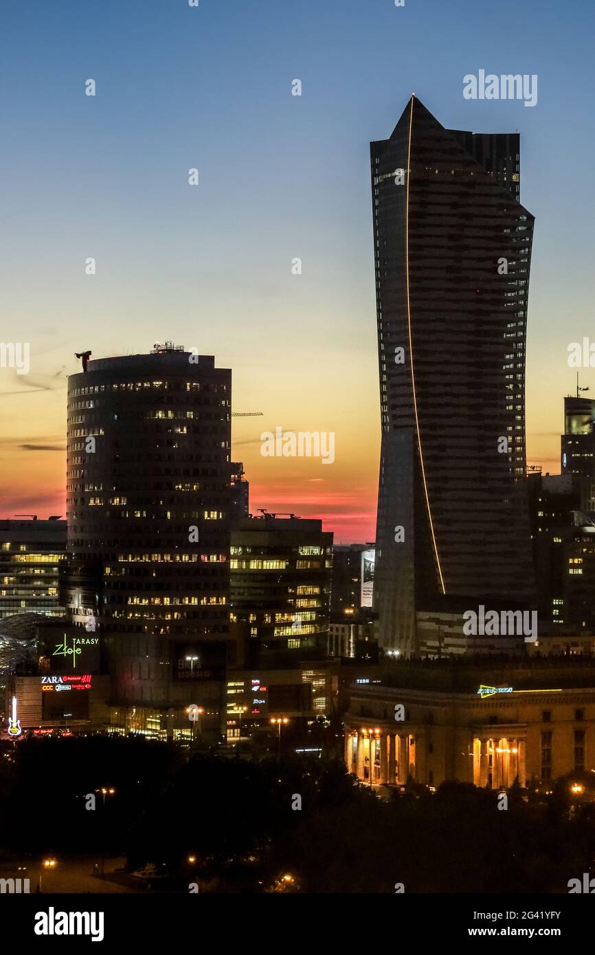 Warsaw sunset hi-res stock photography and images - Alamy