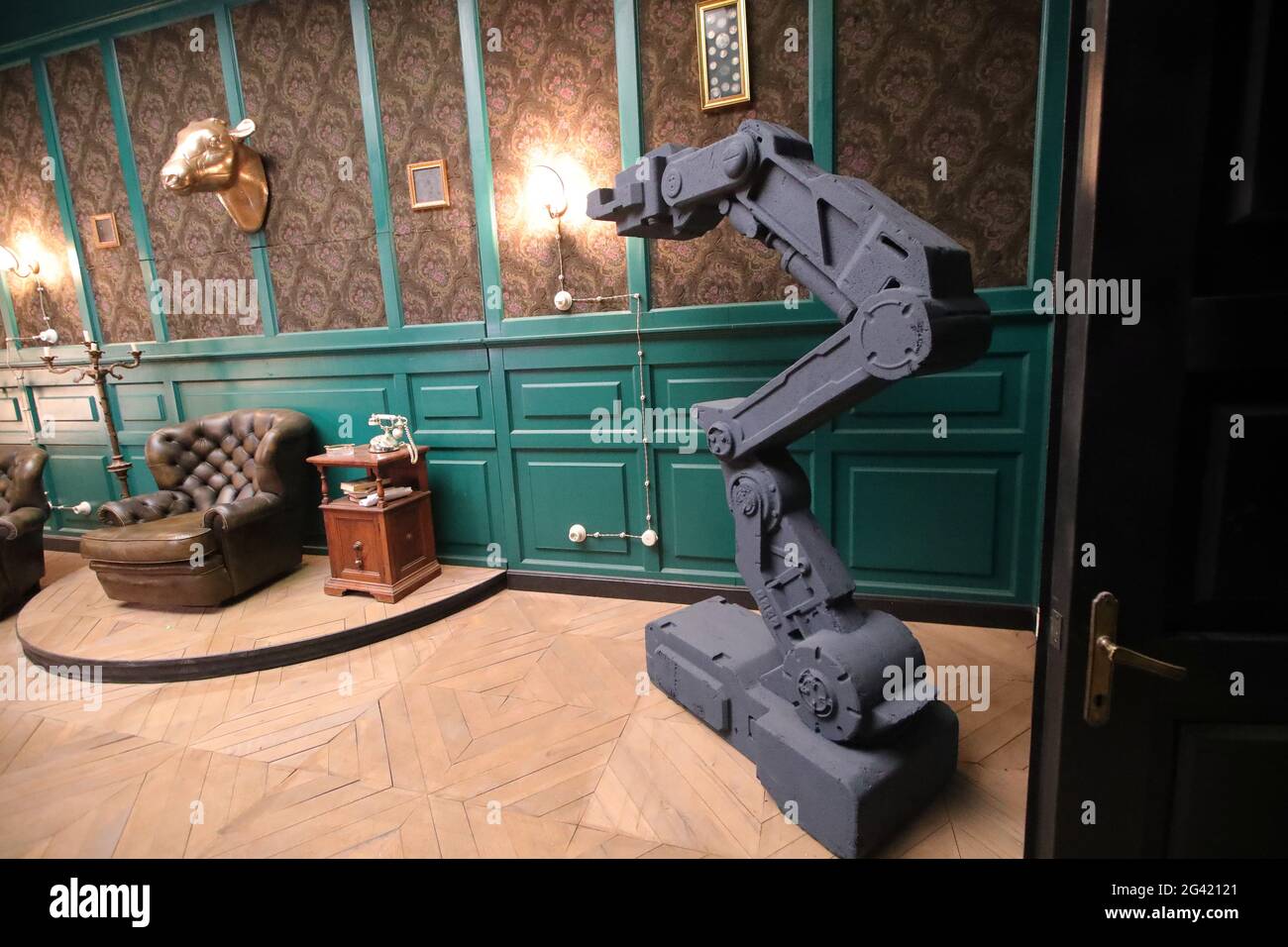 Quest house hi-res stock photography and images - Alamy