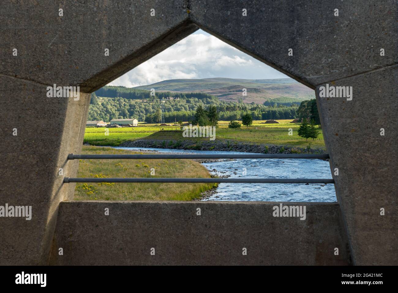 Findhorn Bridge at Tomatin Stock Photo - Alamy