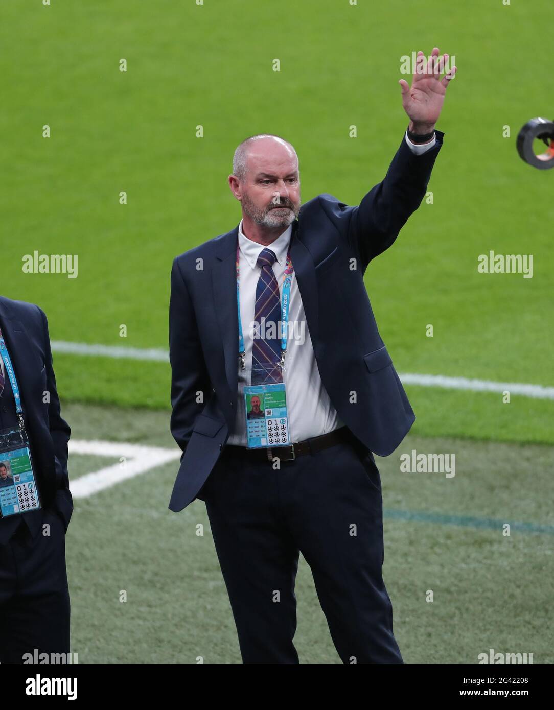 Football manager 2021 hi-res stock photography and images - Alamy