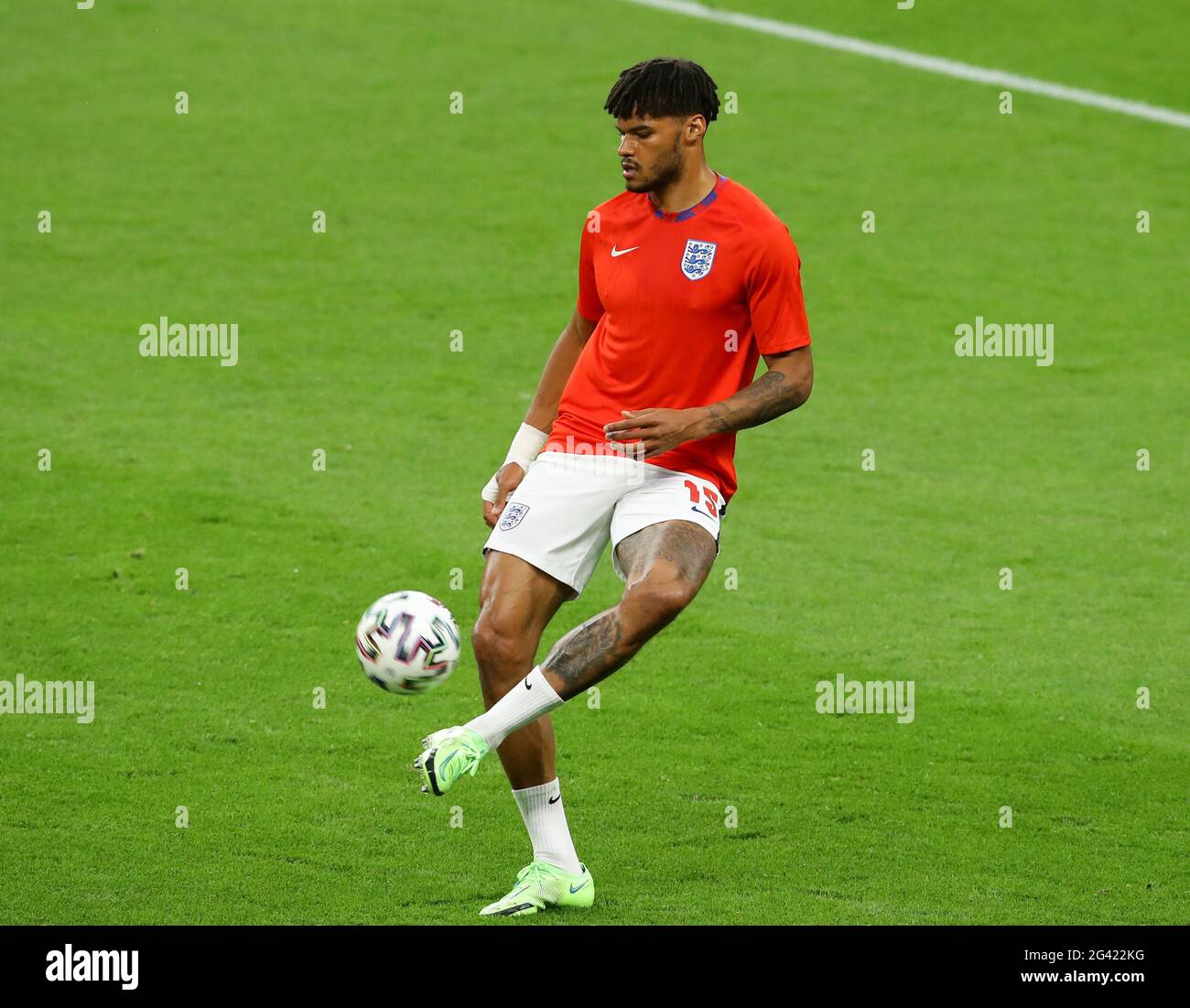 Tyrone mings of england hi-res stock photography and images - Alamy