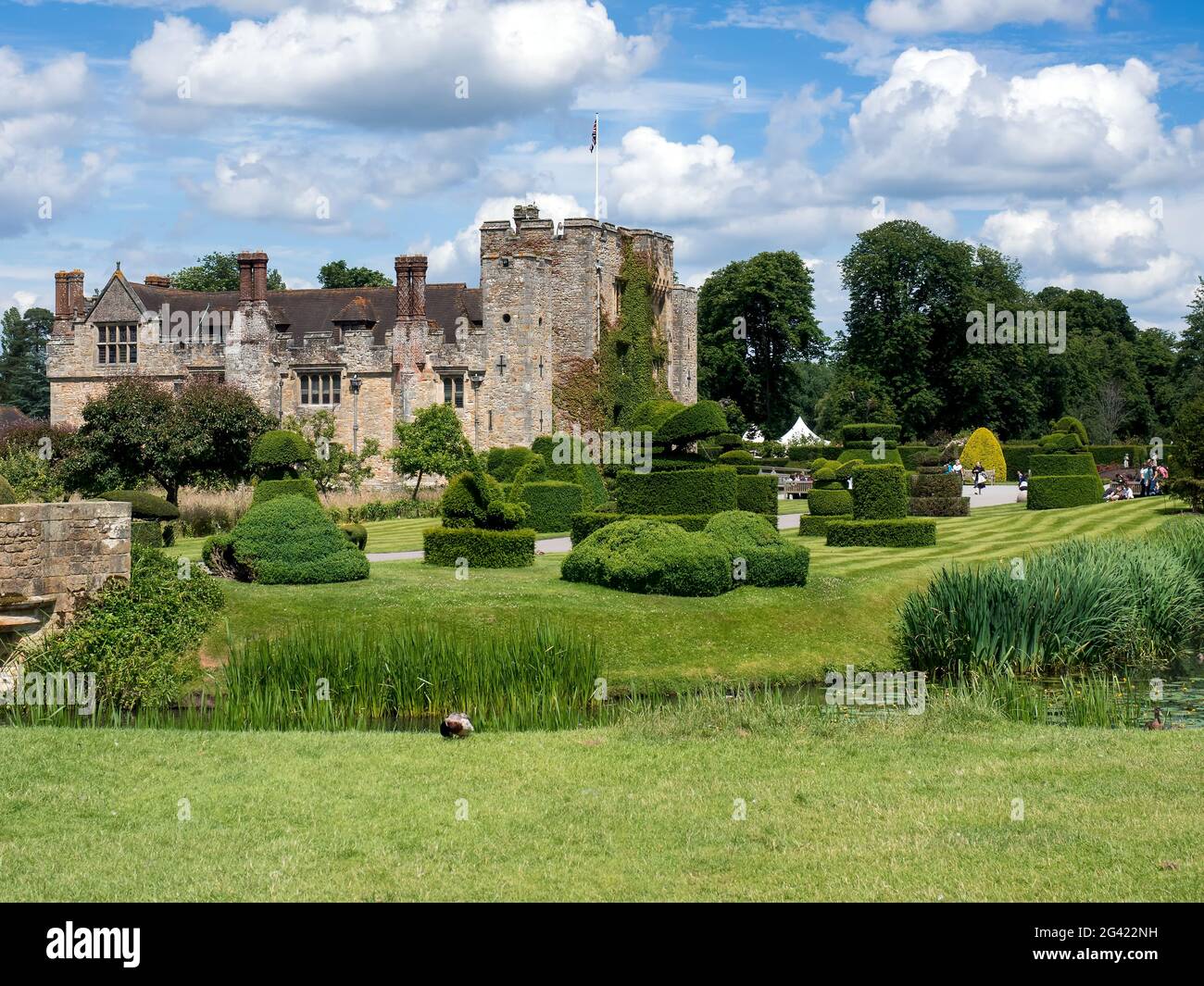 Castle view sunny hi-res stock photography and images - Alamy