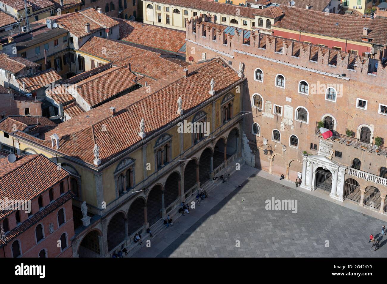 Renaissance veronese architecture hi-res stock photography and images ...