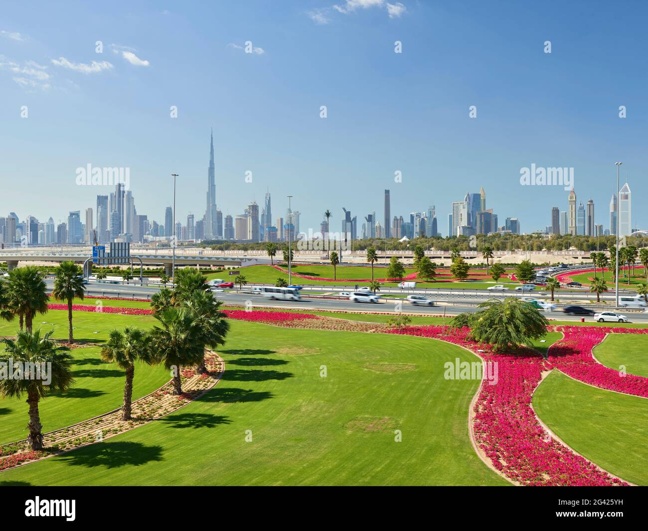 Fake skyline hi-res stock photography and images - Alamy