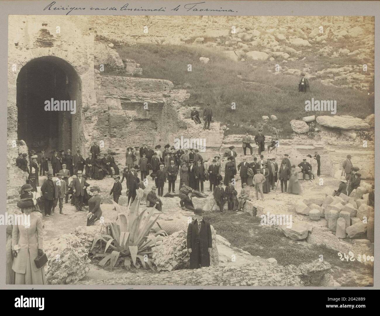 Passengers of the ship 'Cincinnati' in Taormina. Part of photo album ...