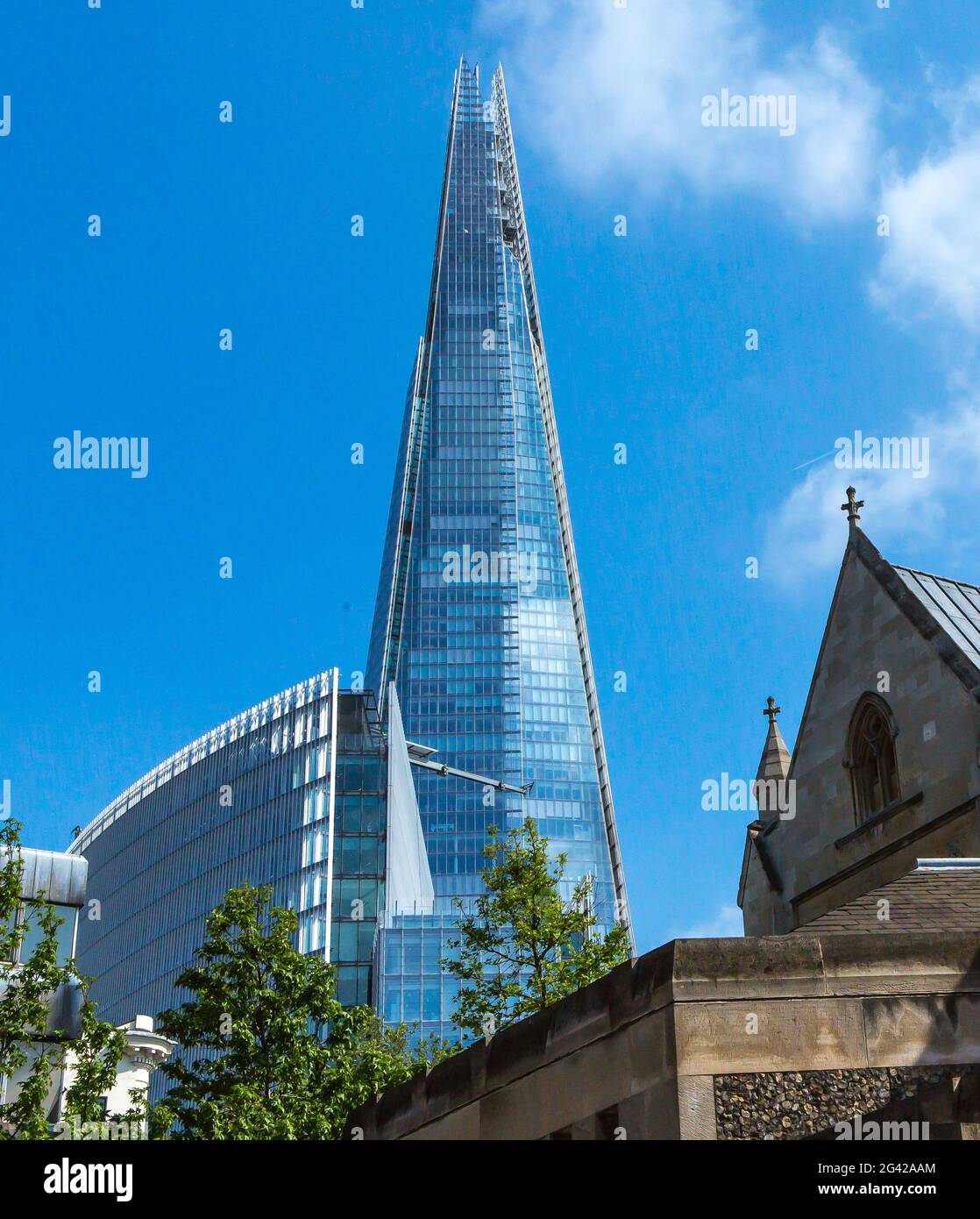 UNITED KINGDOM. ENGLAND. LONDON. THE SHARD TOWER Stock Photo - Alamy