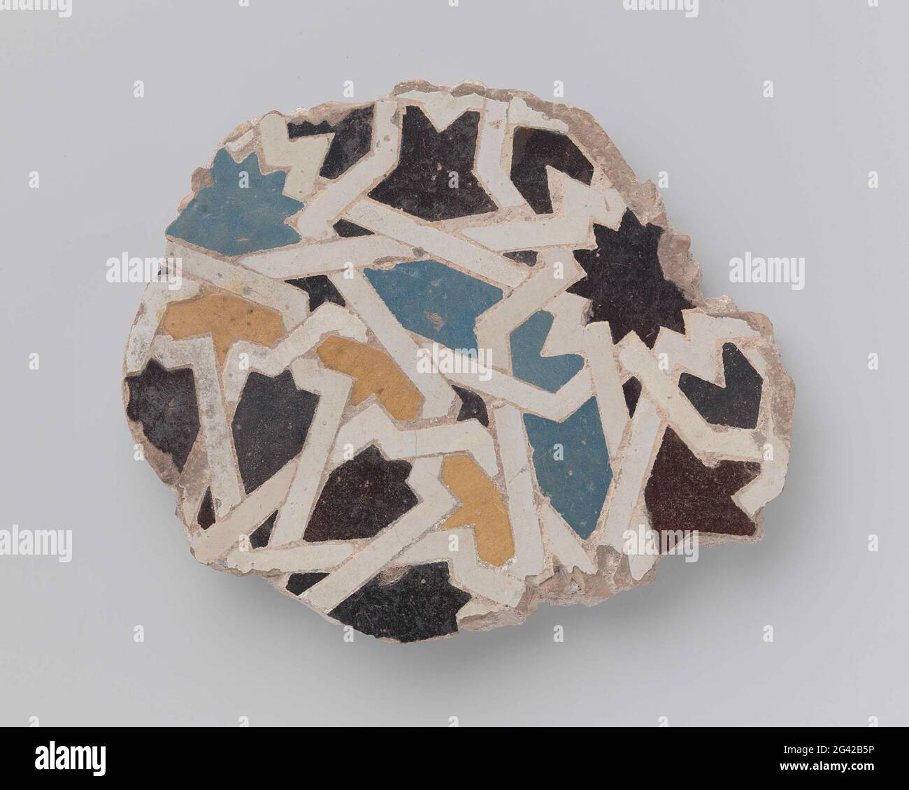 Islamic tile from alhambra spain hi-res stock photography and images ...