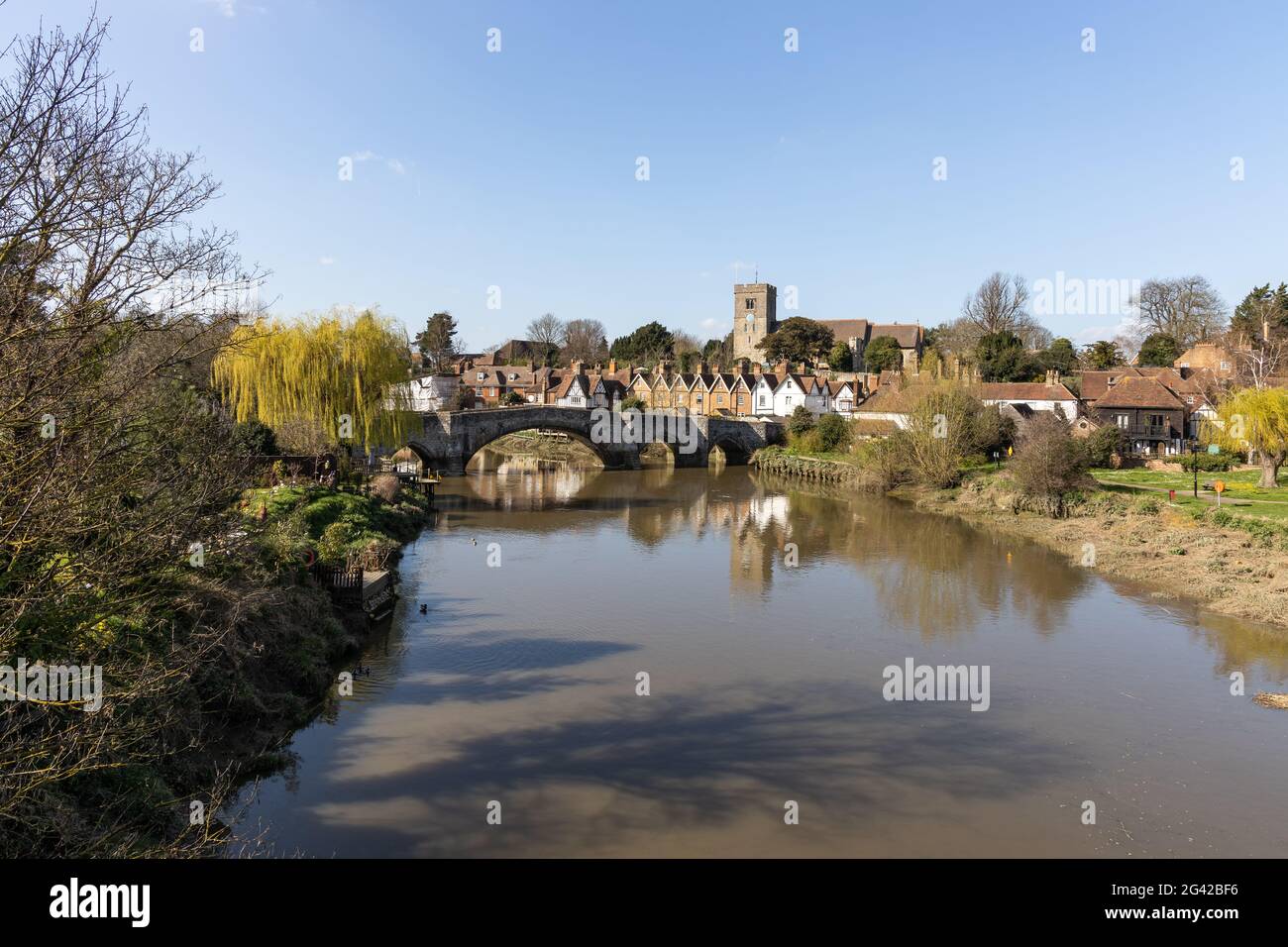 14th century houses hi-res stock photography and images - Alamy