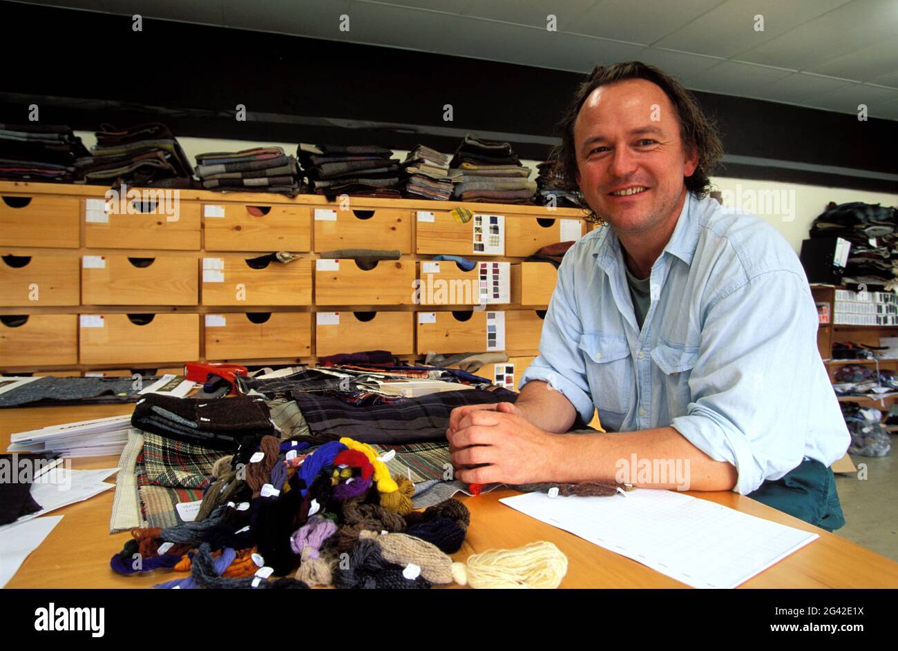 Tweed factory hi-res stock photography and images - Alamy