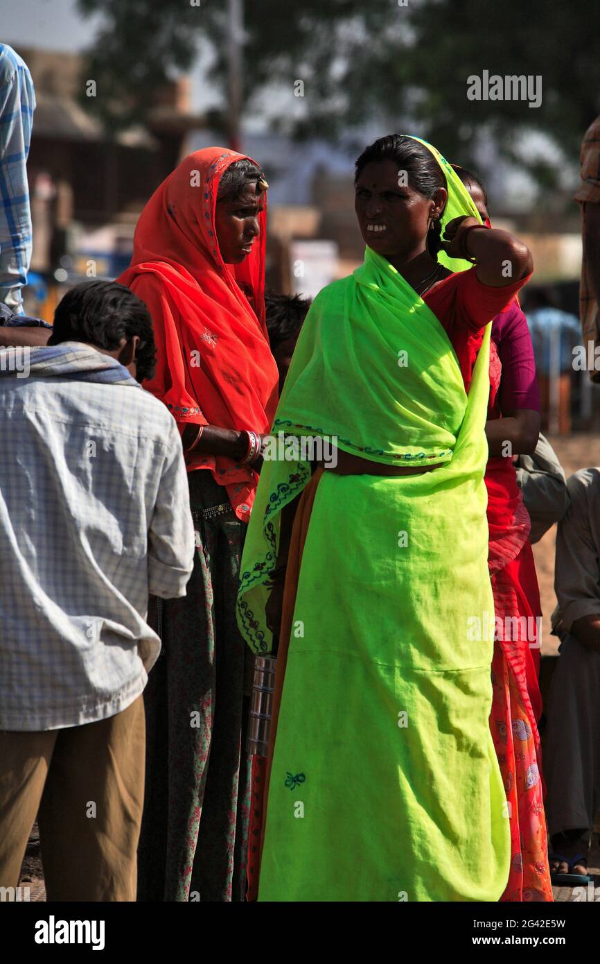 India jodhpur women hi-res stock photography and images - Alamy