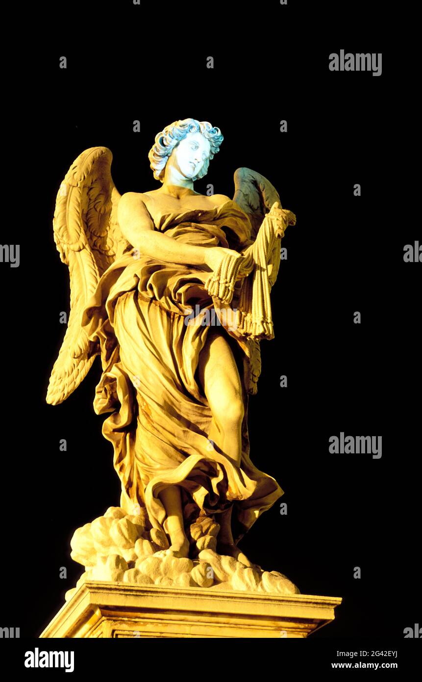 Berninis angel sculpture hi-res stock photography and images - Alamy