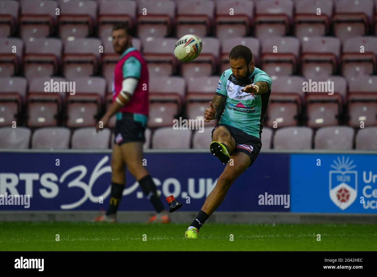Ben Crooks (2) of Hull KR converts his sides try Stock Photo - Alamy