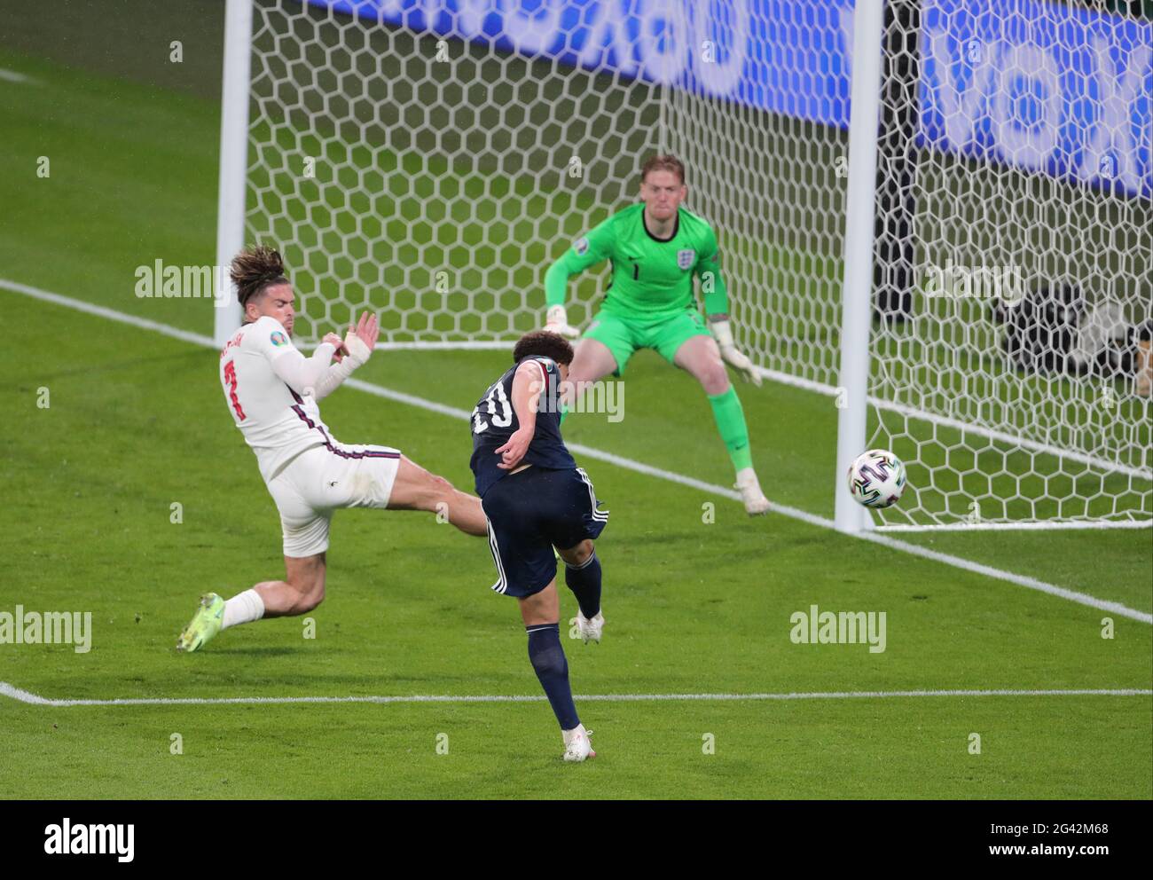 Che adams hi-res stock photography and images - Alamy