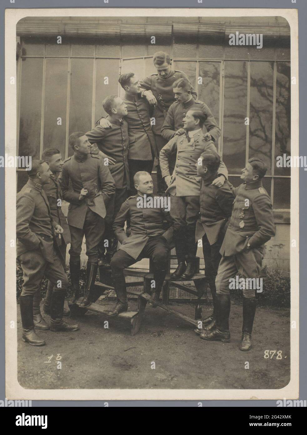 Group portrait of German soldiers Stock Photo - Alamy