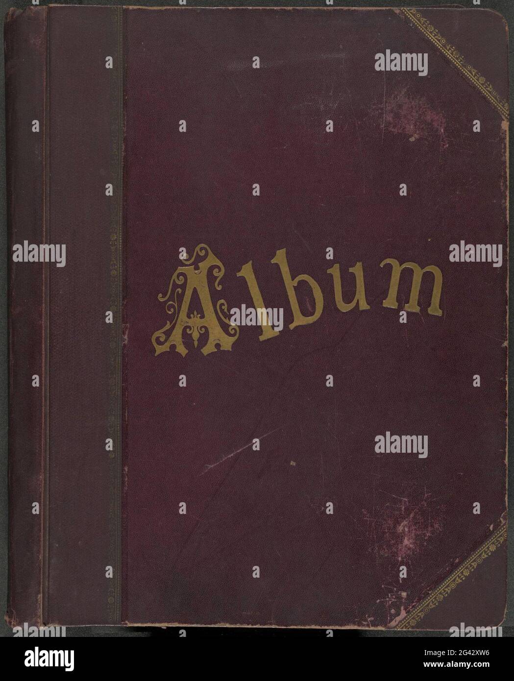 Embossed gold paper strips hi-res stock photography and images - Alamy