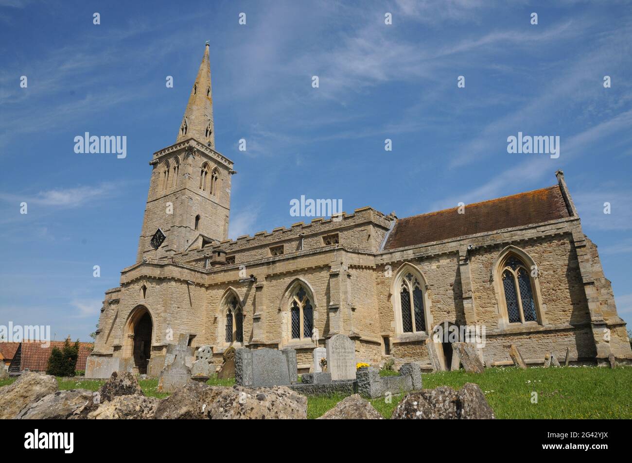 St Nicholas Church, Swineshead, Bedfordshire Stock Photo - Alamy