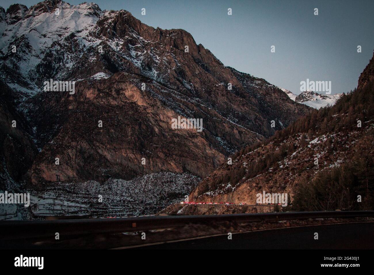 Pyrenees mountains night sky hi-res stock photography and images - Alamy