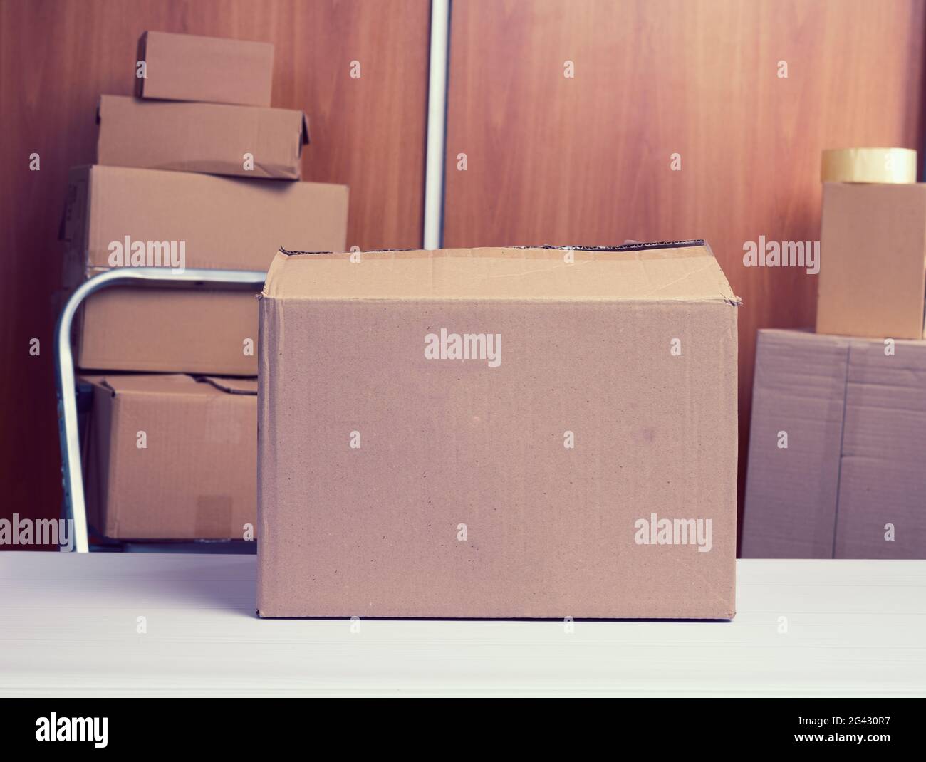Unpacking process hi-res stock photography and images - Alamy