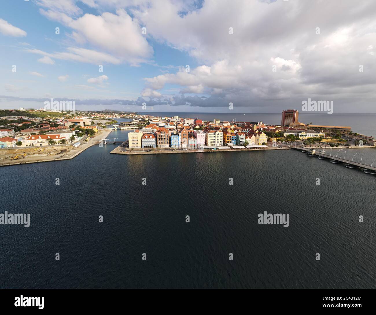 Willemstad, Curacao. Dutch Antilles. Colourful Buildings attracting ...