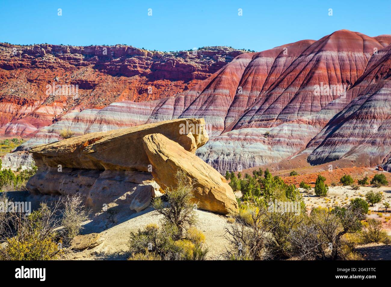 Grandiose mountains hi-res stock photography and images - Alamy