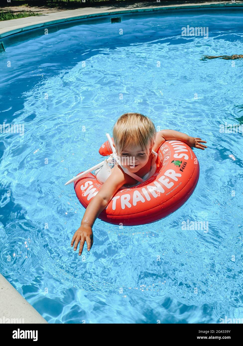 Small cute swimming pool hi-res stock photography and images - Alamy