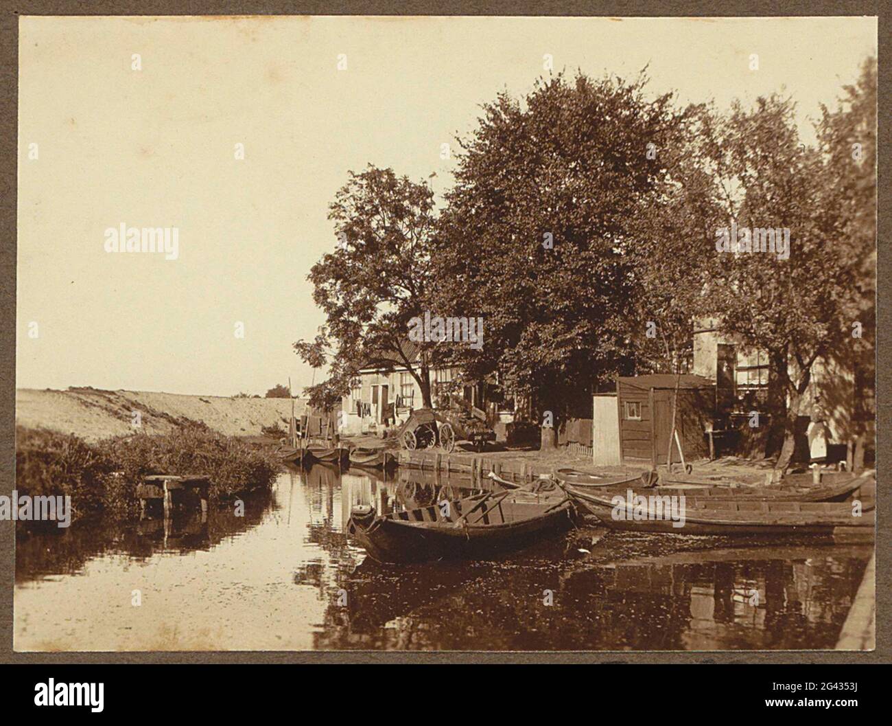 Houses at the rear of the island in Slotervaart. Part of album with ...