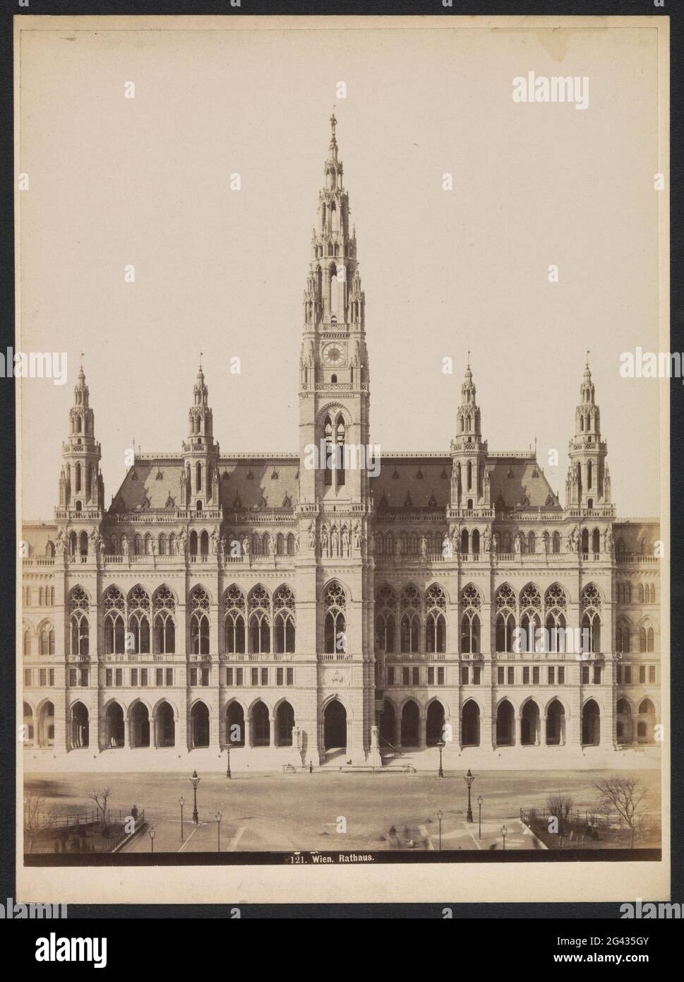 City hall of Vienna; Wien, Rathaus Stock Photo - Alamy