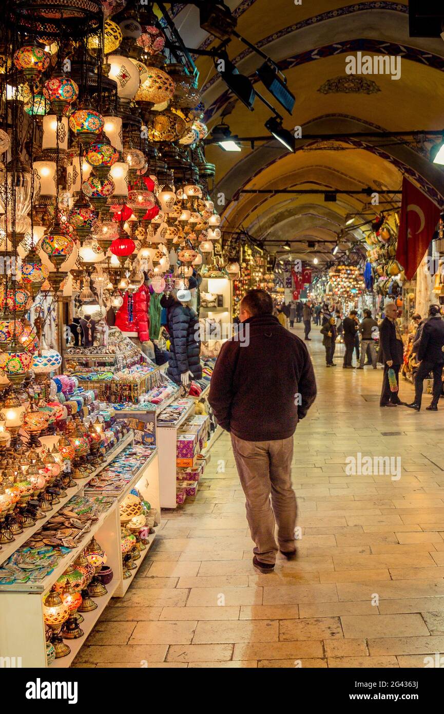 Bazaar view hi-res stock photography and images - Alamy
