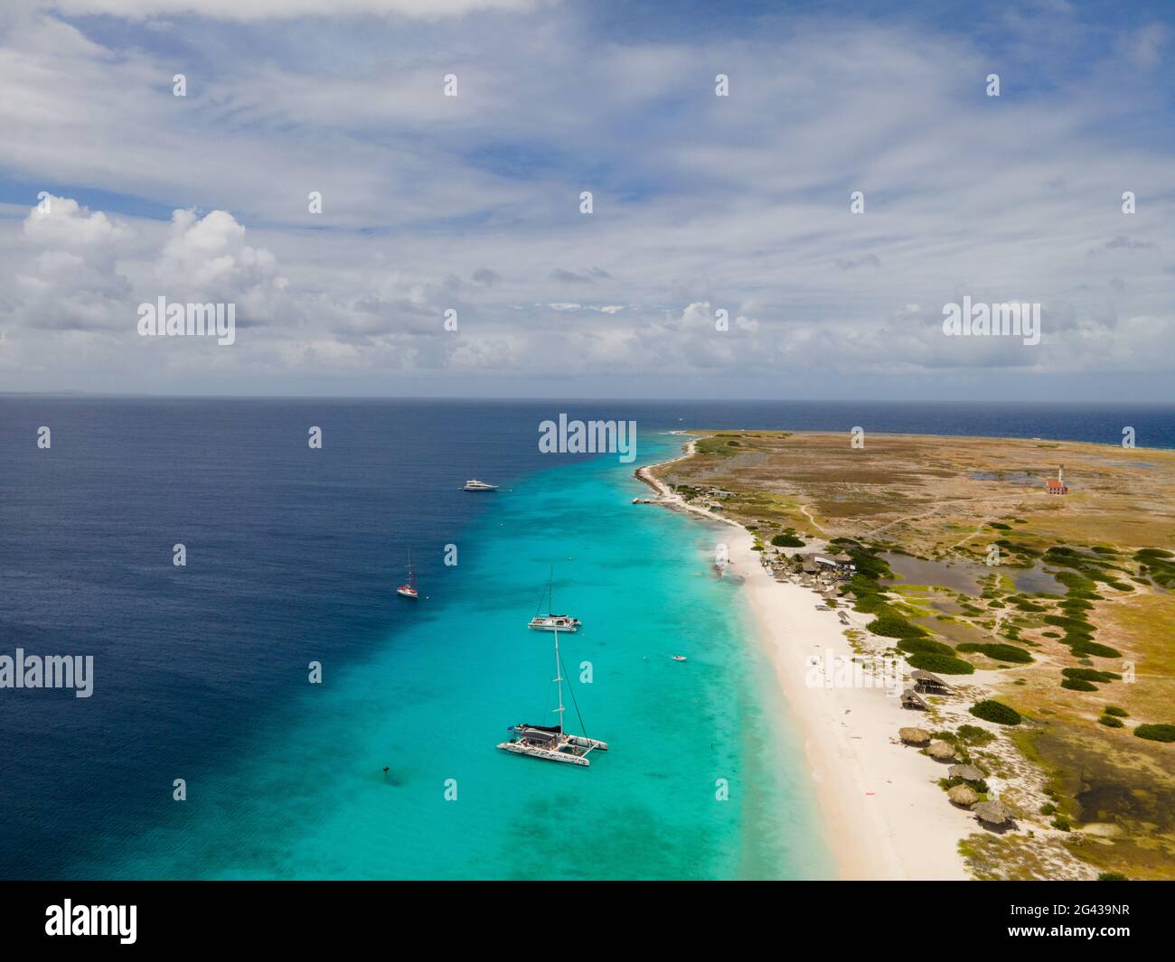 Small Curacao Island famous for daytrips and snorkling tours on the ...