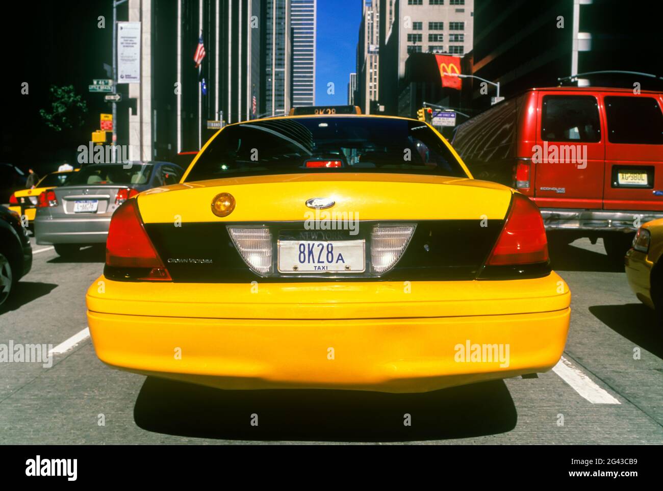 Vintage new york taxi cab hi-res stock photography and images - Alamy