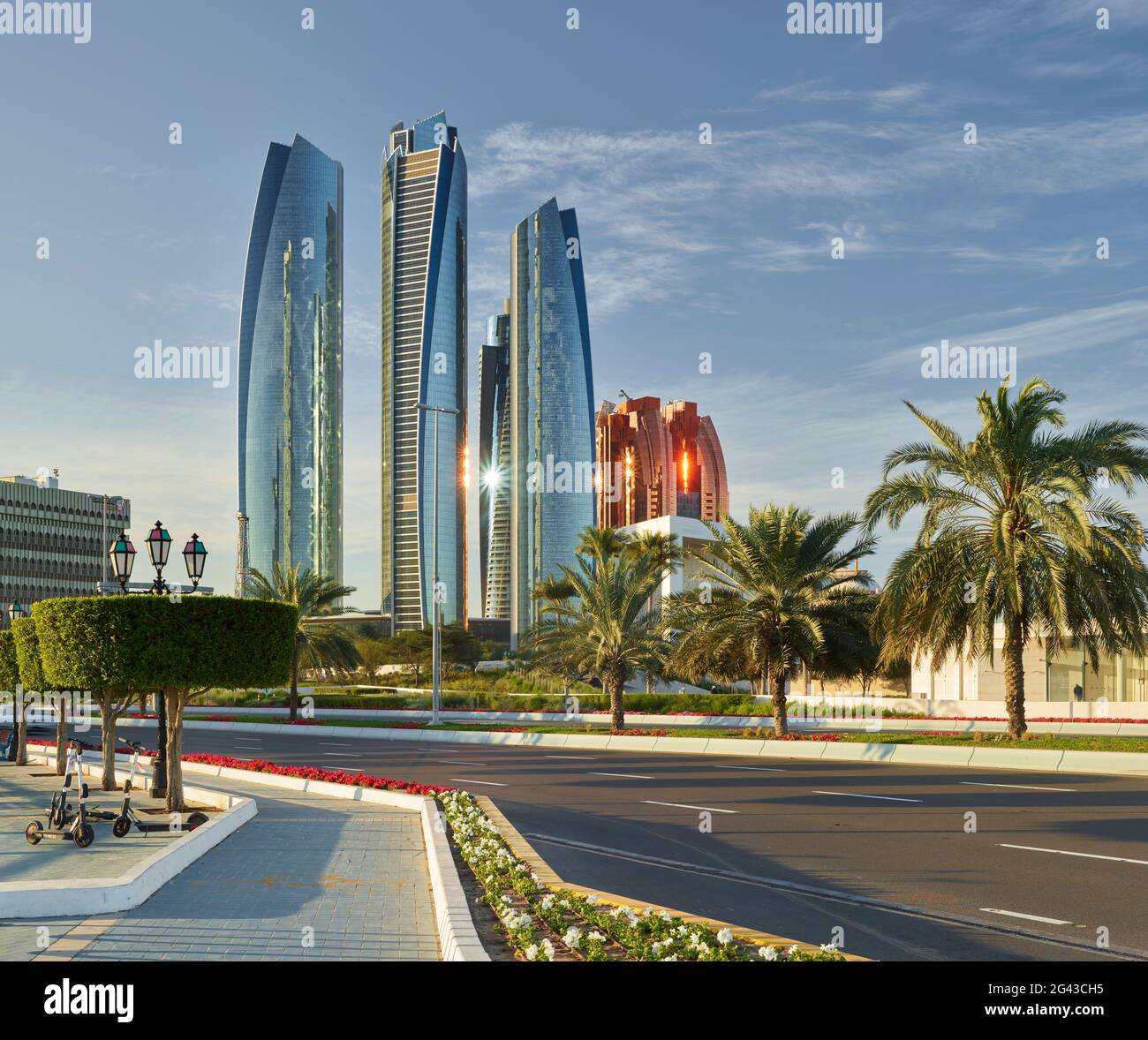 Sun and sky towers abu dhabi hi-res stock photography and images - Alamy