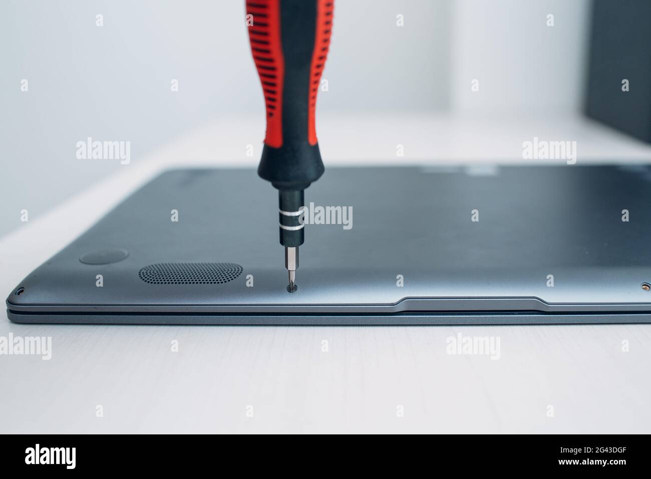 Disassembly and repair laptop. Service, replacement cooling system, fan ...