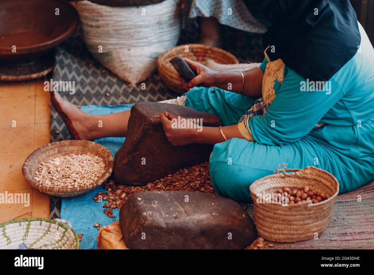 Hand craft hi-res stock photography and images - Alamy