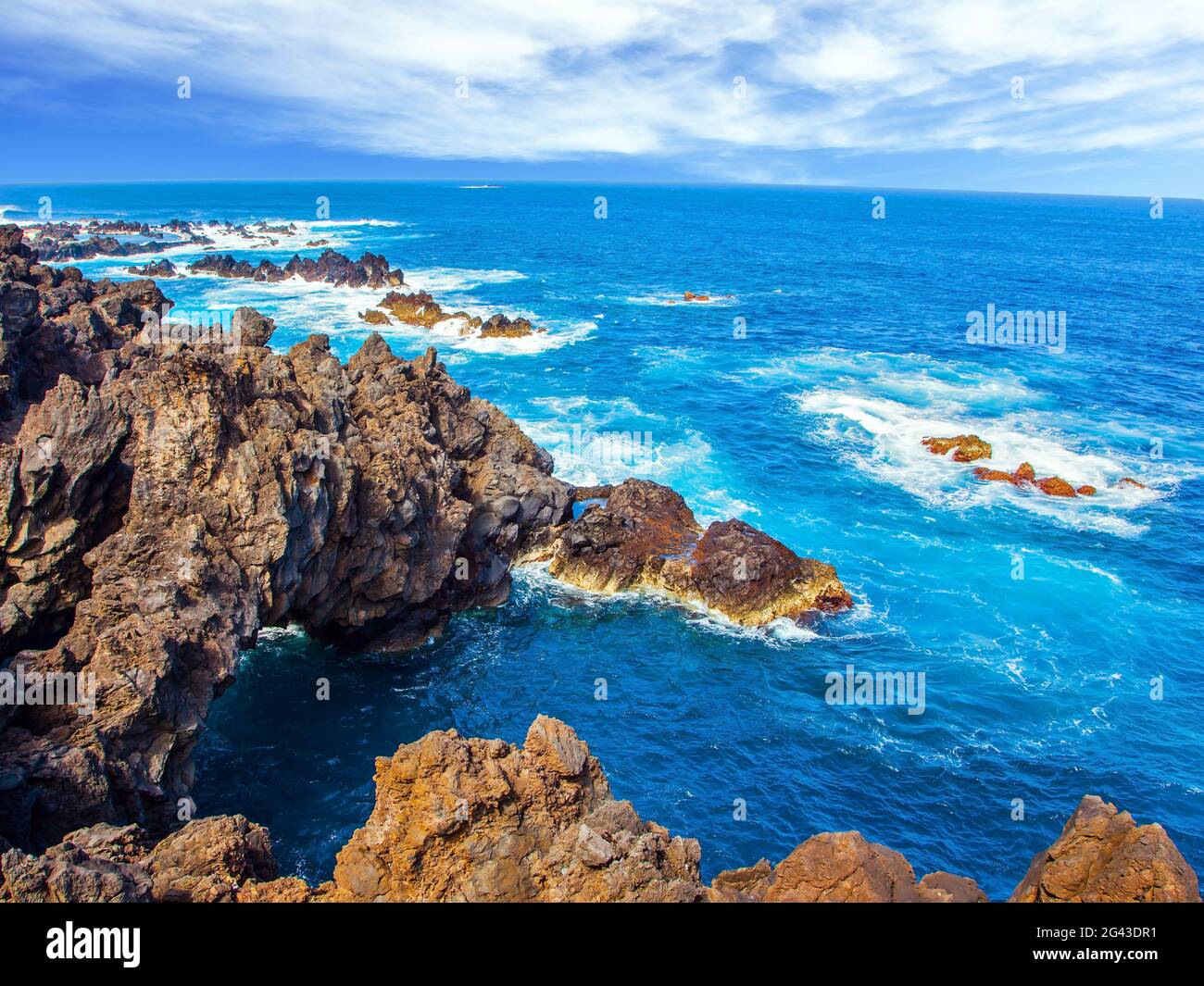 Beautiful coves hi-res stock photography and images - Alamy