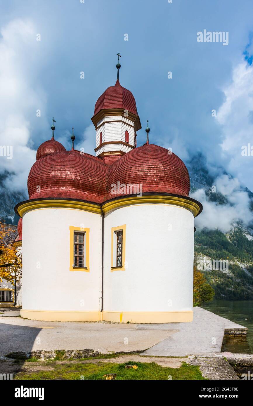 Bright red domes Stock Photo - Alamy