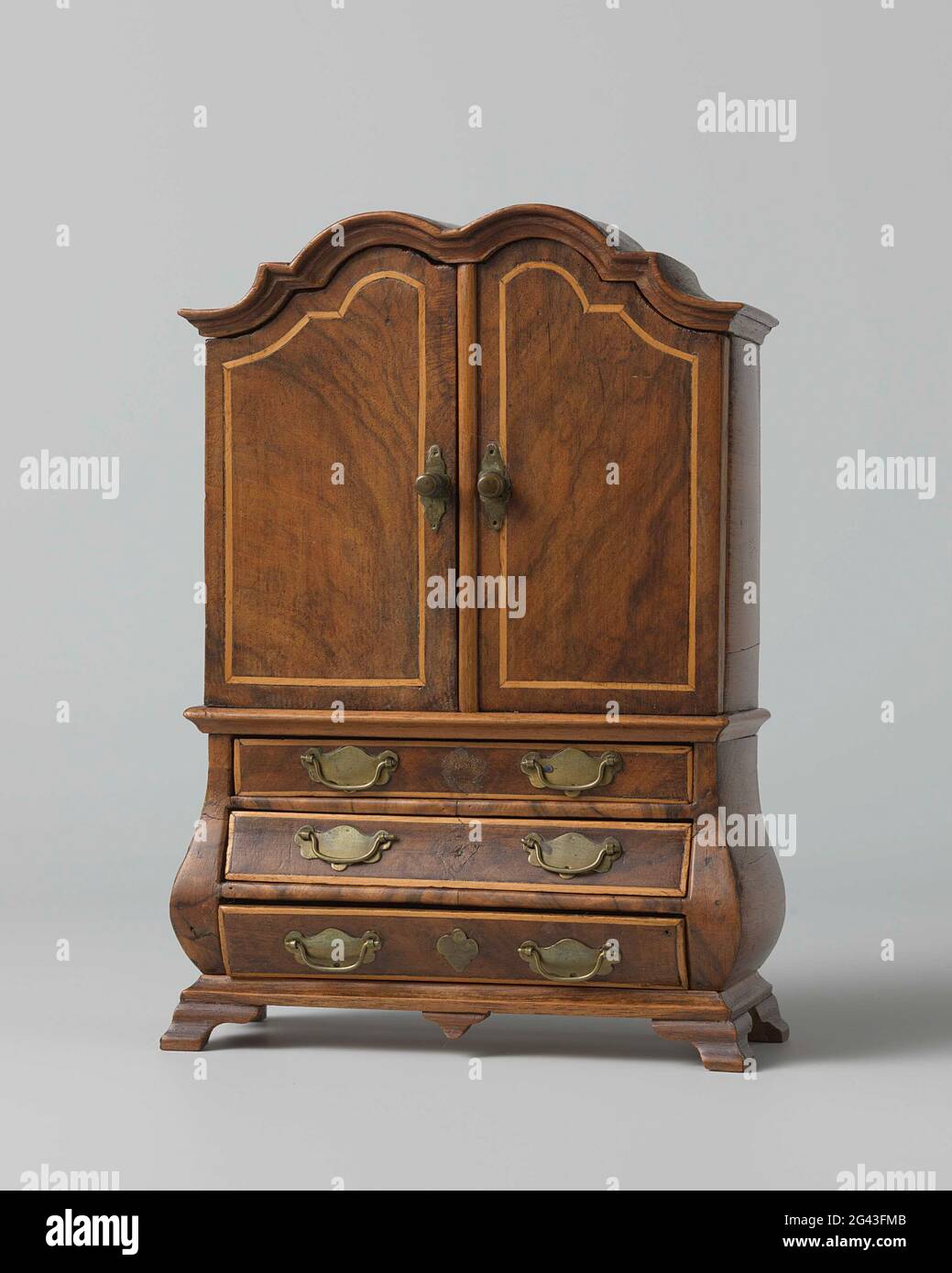 Cabinet, consisting of a stuff with two doors and a lower case with ...