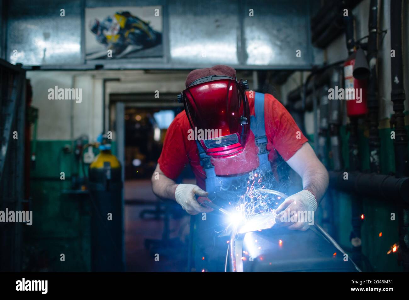 Custom welding hi-res stock photography and images - Alamy