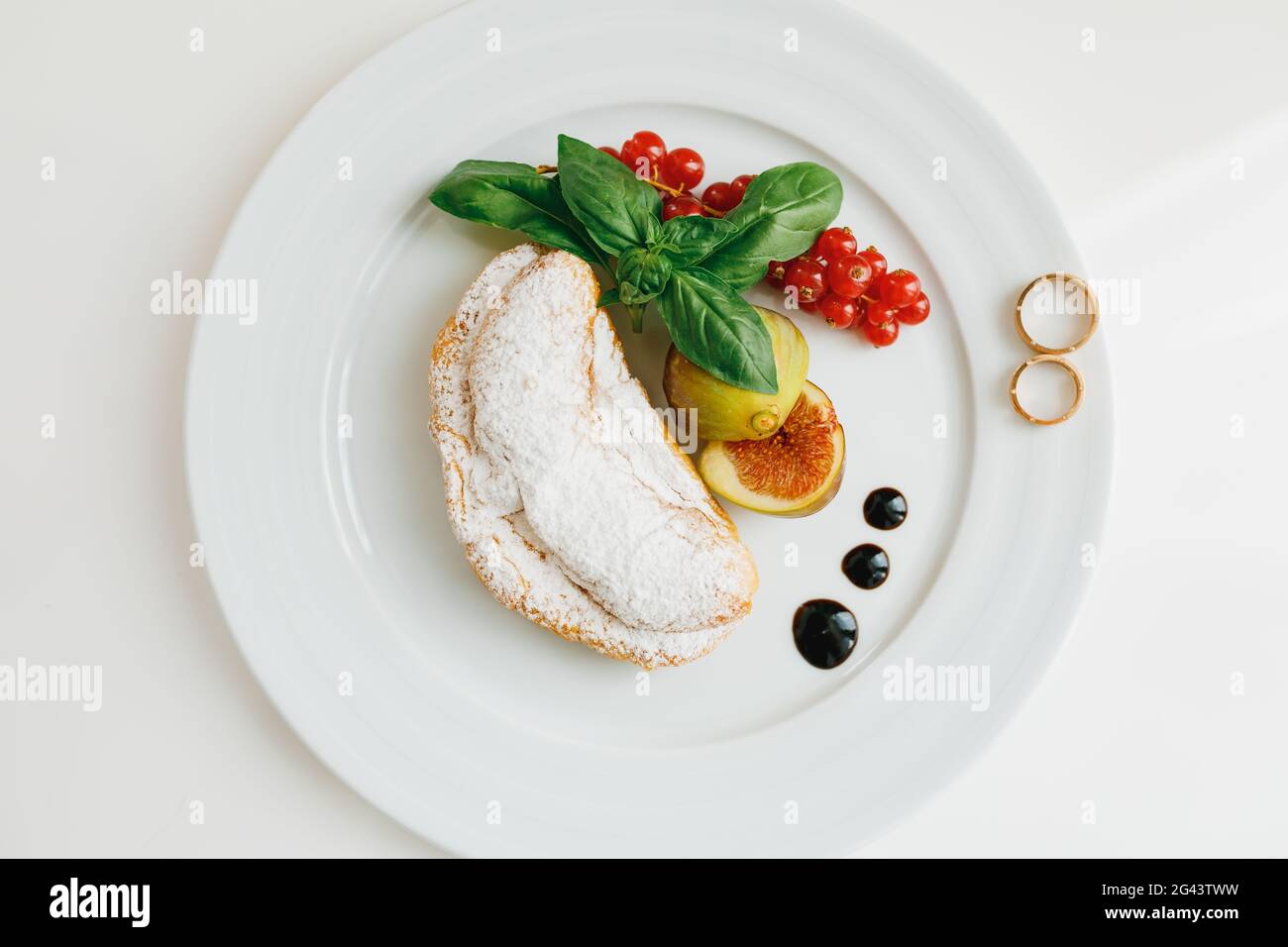 Wedding breakfast with a view hi-res stock photography and images - Alamy