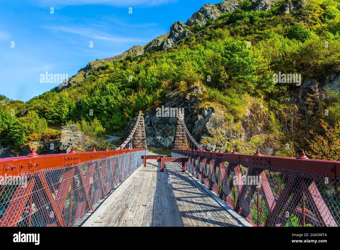Bridge and river Kawarau Stock Photo - Alamy