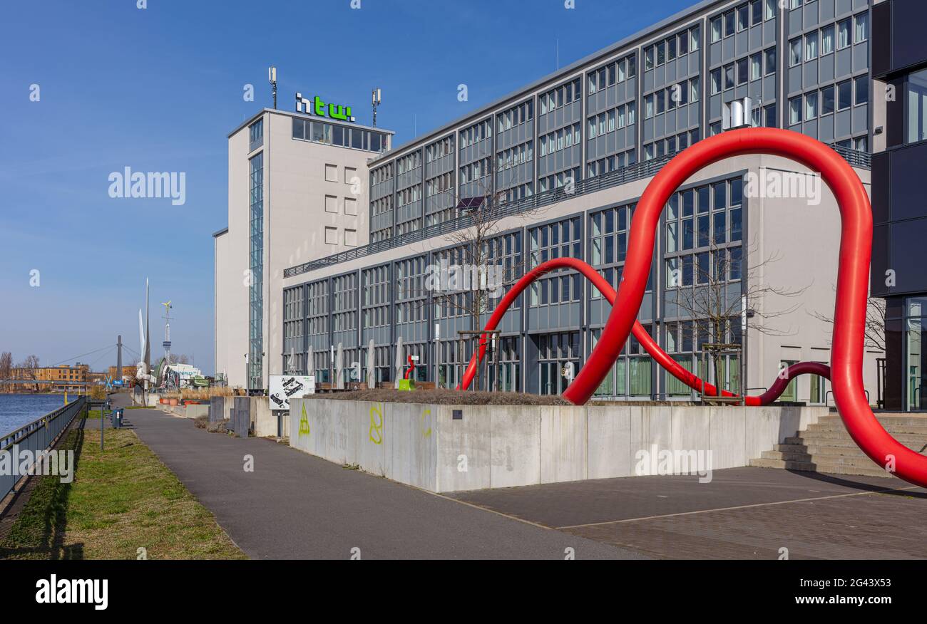 Educational tech hi-res stock photography and images - Alamy