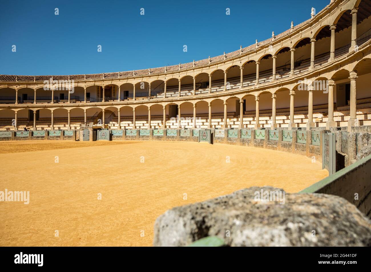 Inside interior spanish tour hi-res stock photography and images - Alamy