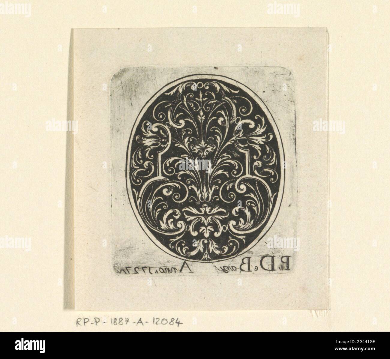 Floral arabesque patterns decoration hi-res stock photography and ...