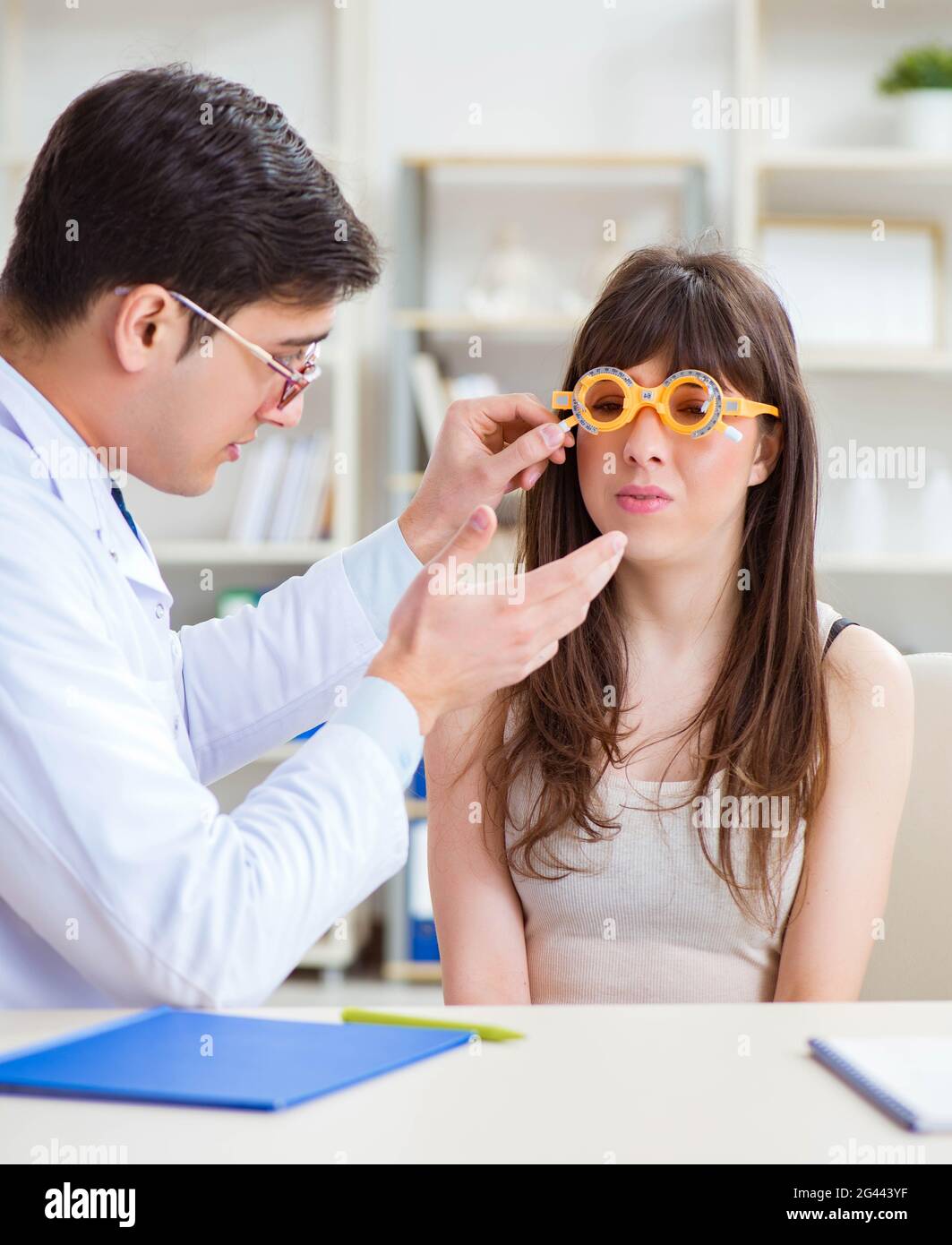 Doctor checking eyes woman eye High Resolution Stock Photography and ...