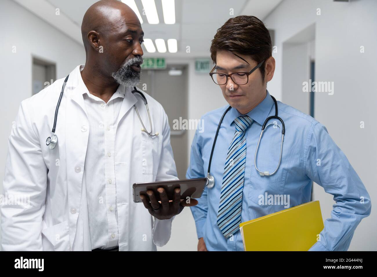 Black couple doctors office hi-res stock photography and images - Alamy