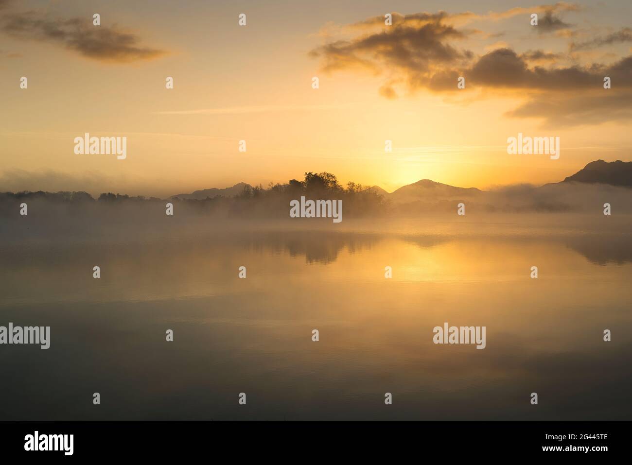Autumn in uffing in the staffelsee hi-res stock photography and images ...
