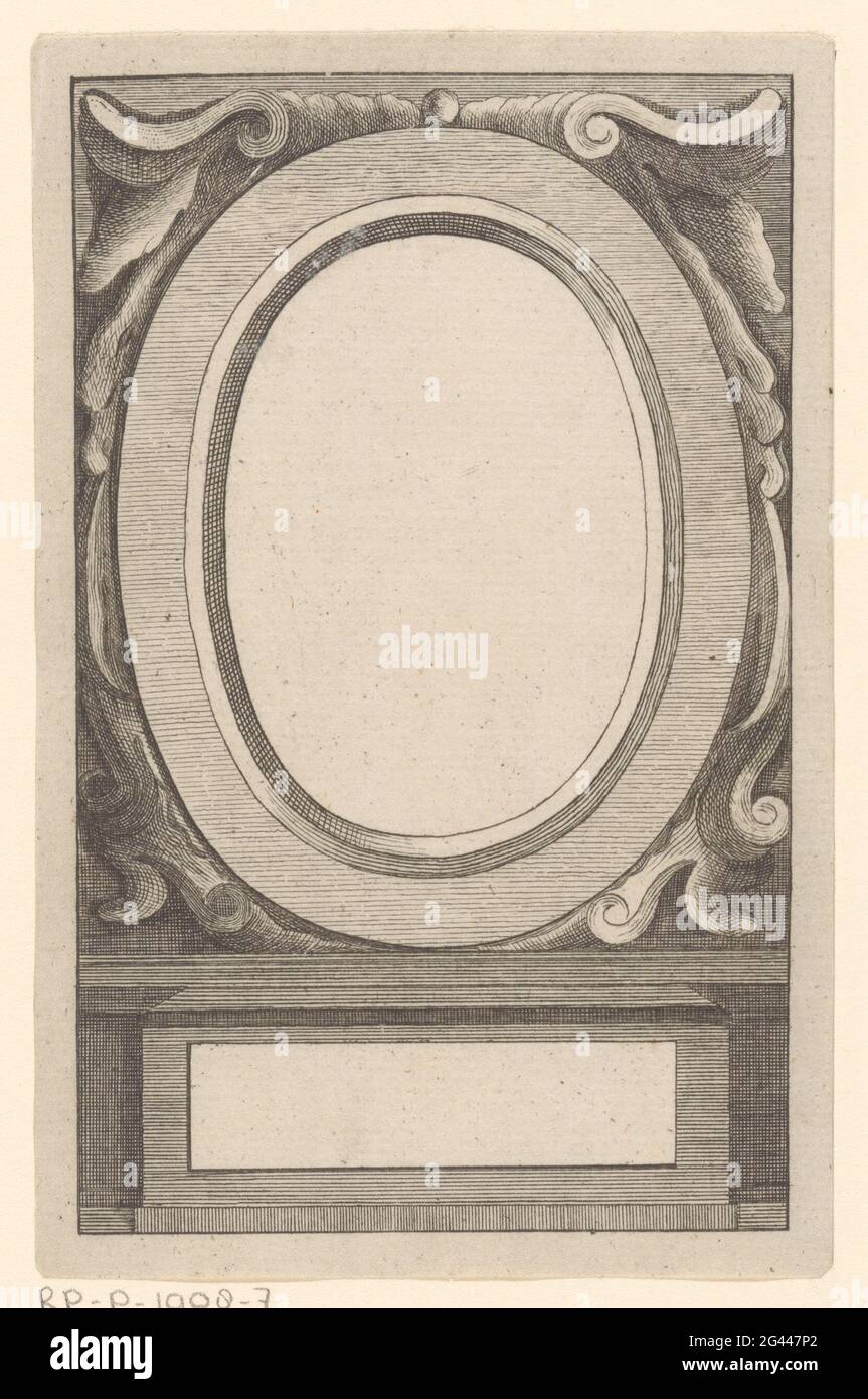 Oval frame. Oval ornamented frame for example for a portrait Stock ...